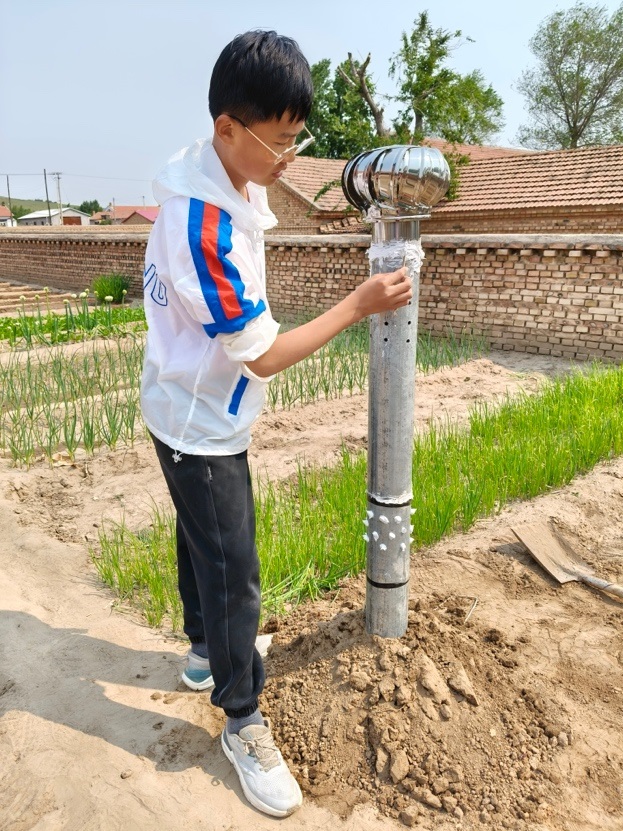 “土发明”为何能摘得国际金奖？——一位中国少年与几代治沙人的梦想-新华网