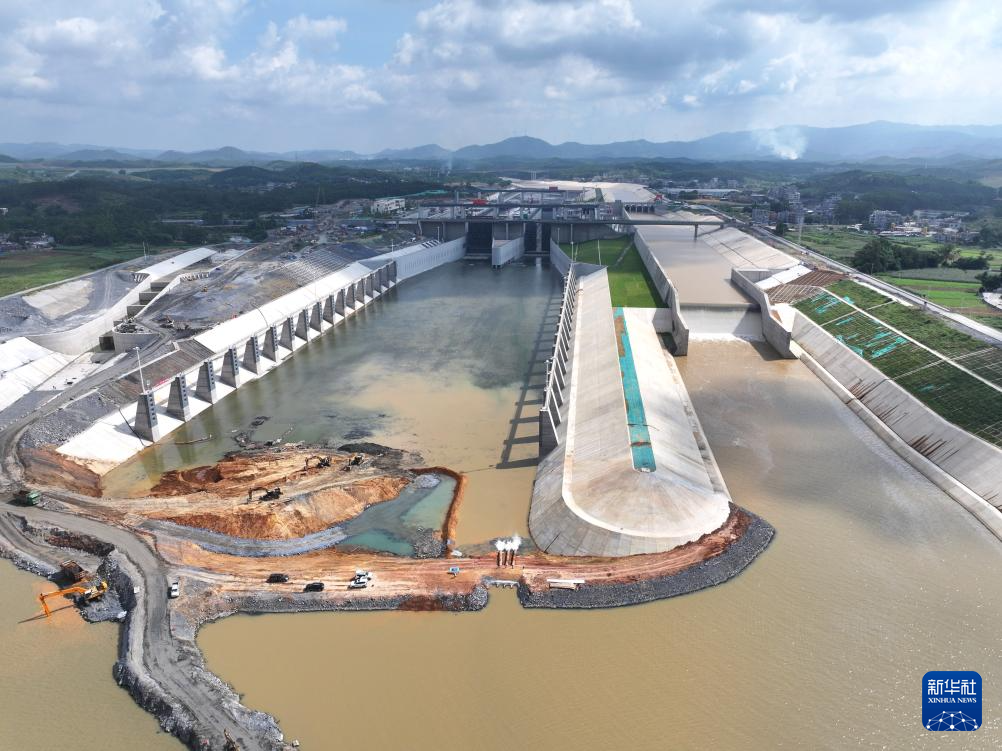 平陆运河全线通水-新华网